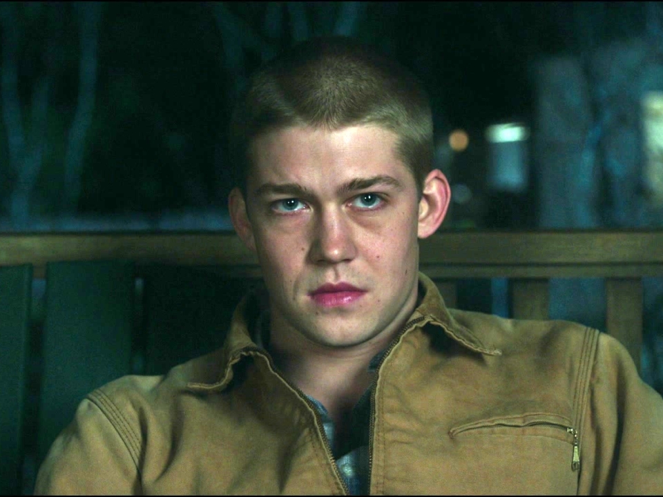 Elizabeth Chestang - TV Guide