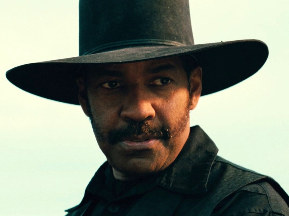 The Magnificent Seven: Ethan Hawke On What Makes This Film Fresh - TV Guide