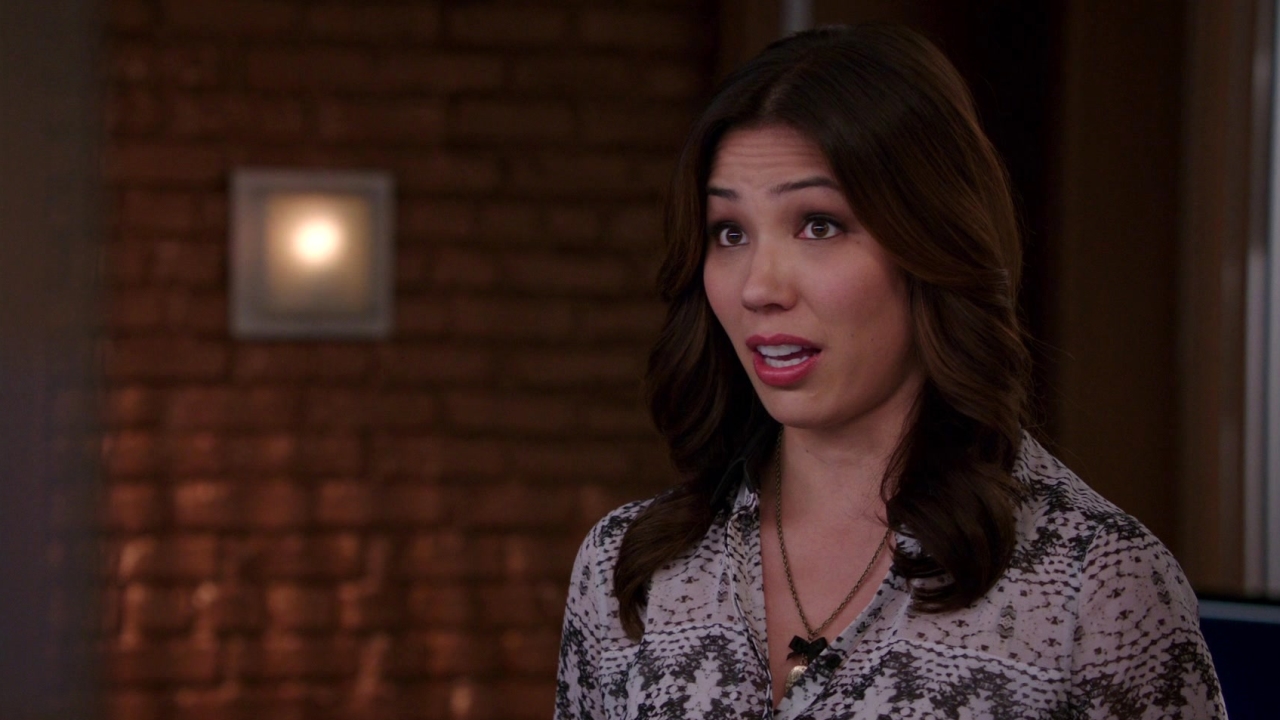 Bones: The Lab Is Destroyed By An Explosion - TV Guide