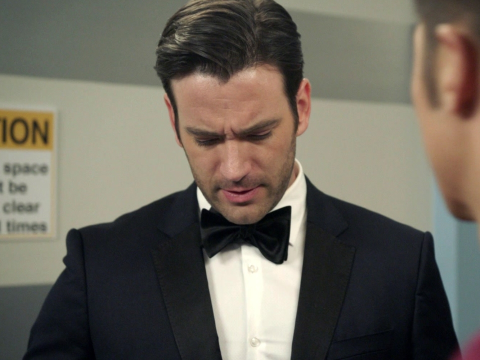 Alex Zakrzewski - TV Guide
