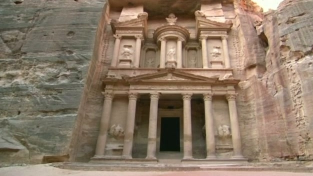 Digging For The Truth: Who Built Egypt's Pyramids? - TV Guide