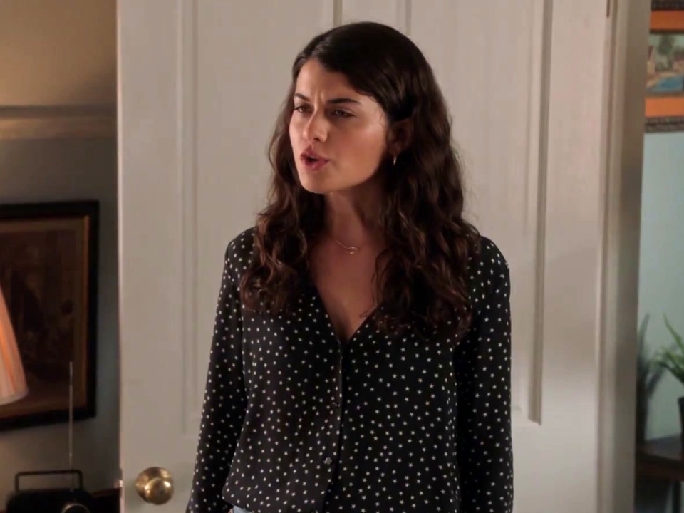 The Mick: Sabrina Confronts Kai About His Dreams - TV Guide