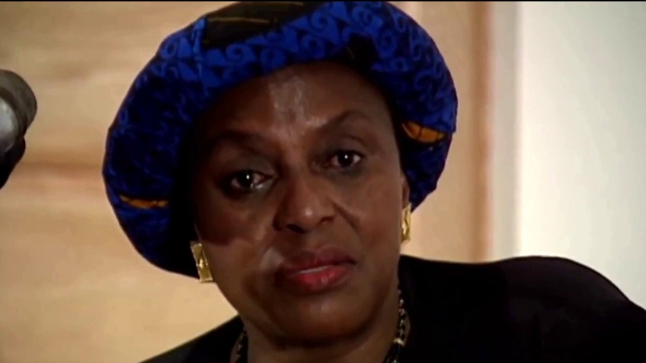 Mama Africa: Miriam Makeba Reviews - Metacritic