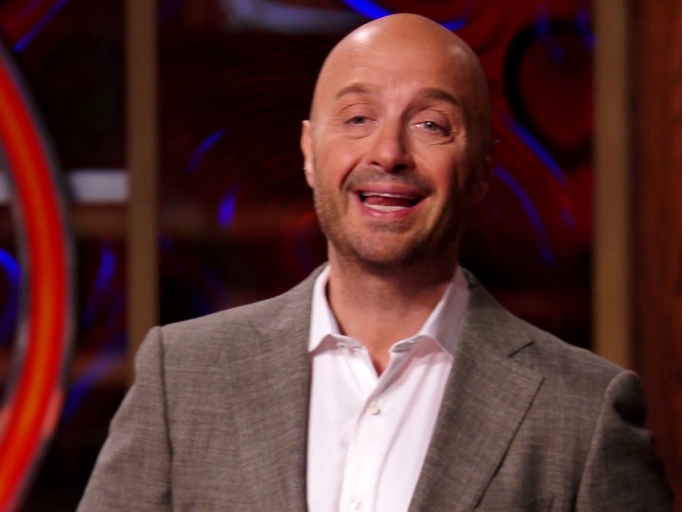 Masterchef: Top 12 Compete - TV Guide