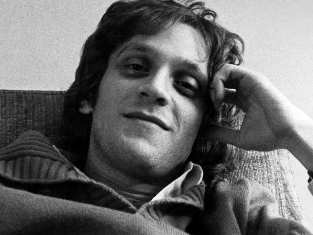 Howard - Where to Watch and Stream - TV Guide