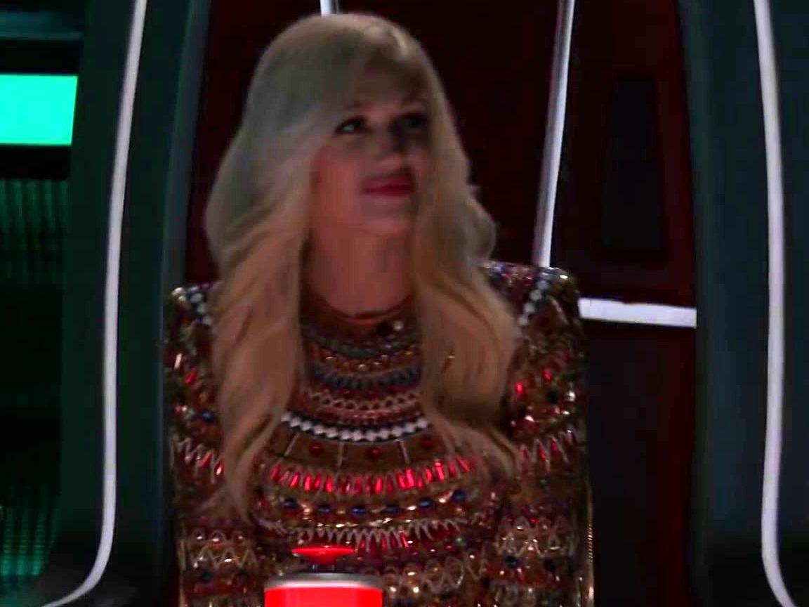 The Voice: Mary Kate Connor Sings The Band Perry's If I Die Young - TV ...