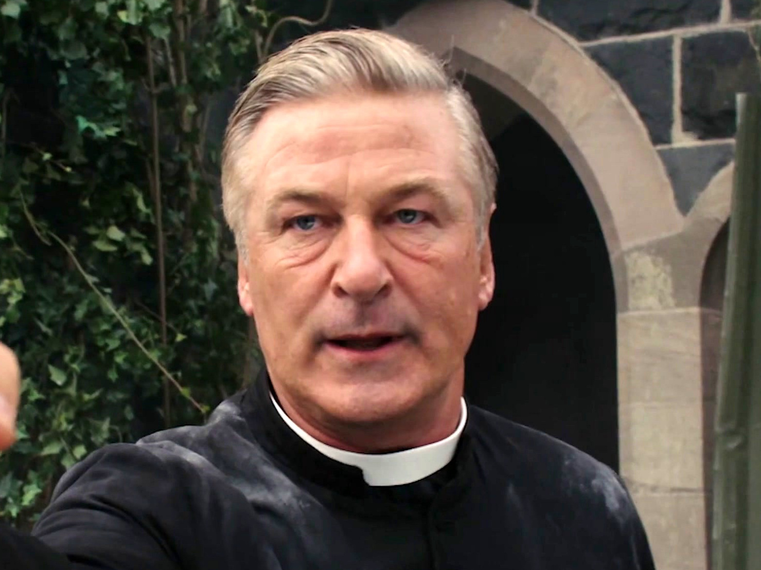 Pixie (Australia Trailer 1) - TV Guide