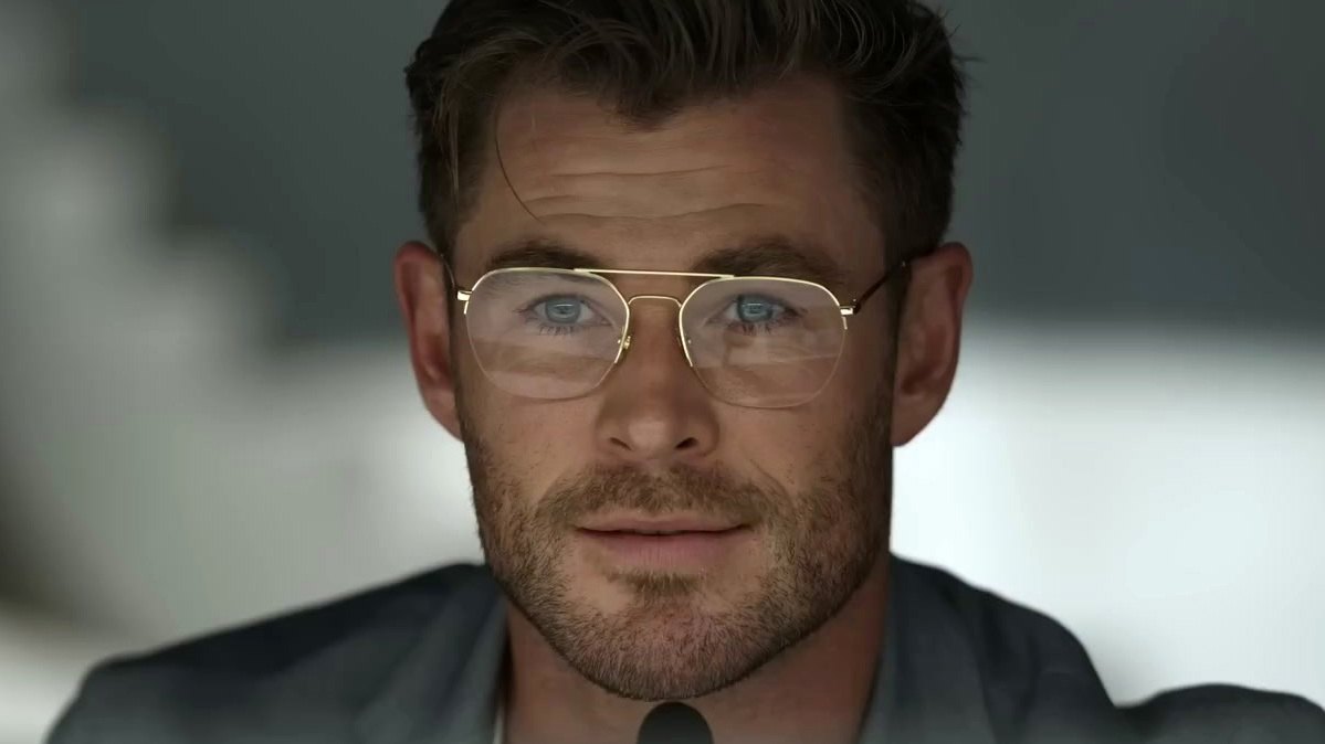 Spiderhead Reviews - Metacritic