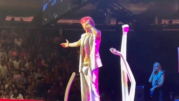 Machine Gun Kelly's Life in Pink Reviews - Metacritic