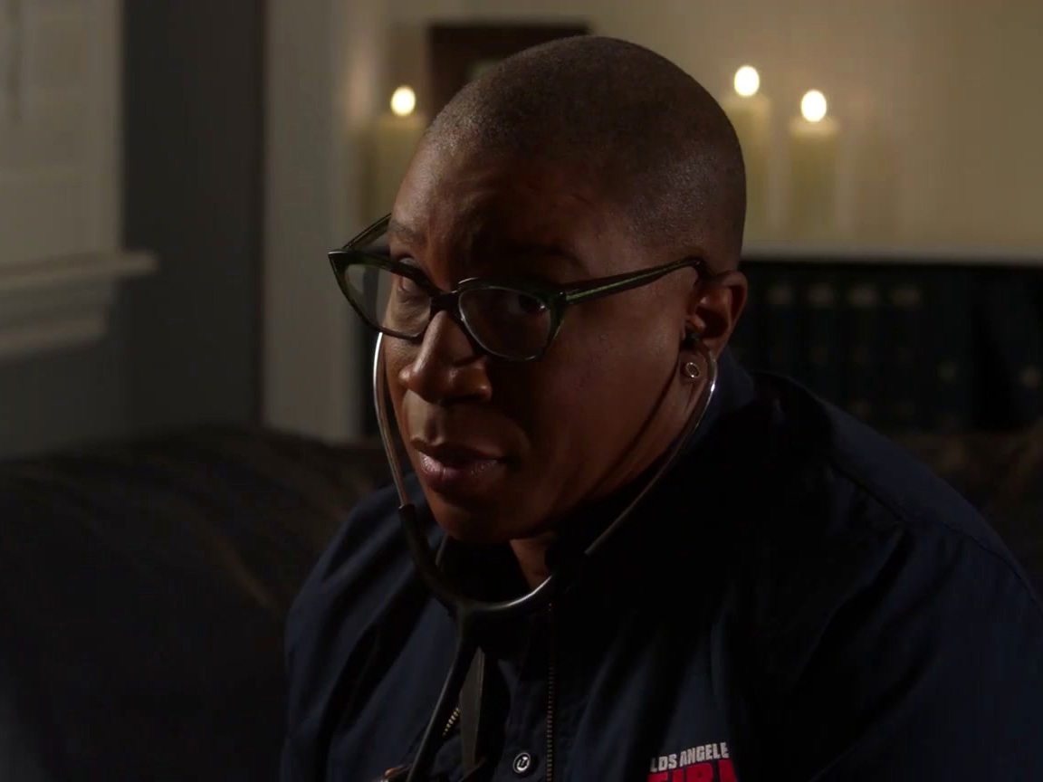 9-1-1: Animal Instincts - TV Guide