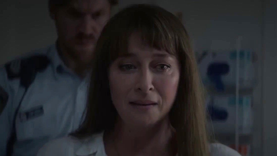 The Lost Flowers Of Alice Hart: Working With A Legend-Sigourney Weaver ...