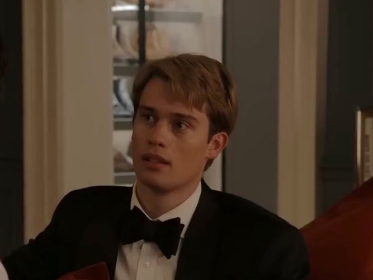 Red, White & Royal Blue: Prince Henry And Alex's First Night (Australia ...