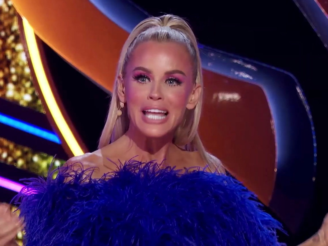 The Masked Singer: Nsync's Joey Fatone & Bow Wow Duet Abc - TV Guide