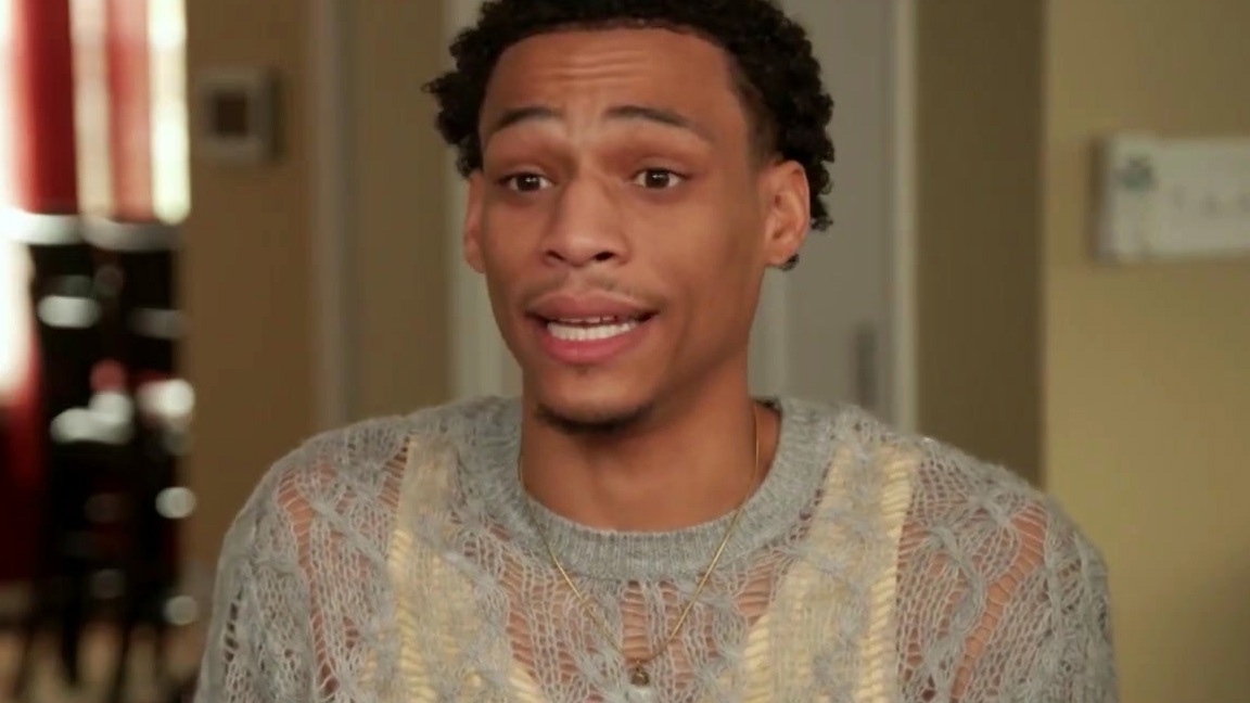 I Love A Mama's Boy: We Know We Can't Date Each Other - TV Guide