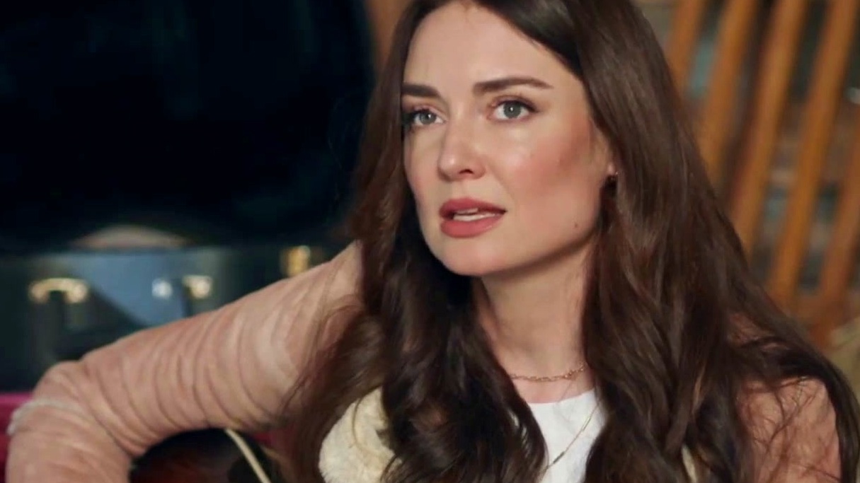 All I Need for Christmas - Where to Watch and Stream - TV Guide