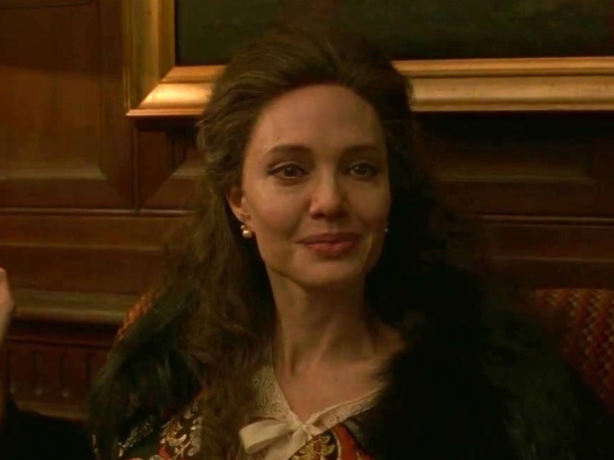 Maria: The Costumes Of Maria (UK Behind The Scenes) - TV Guide