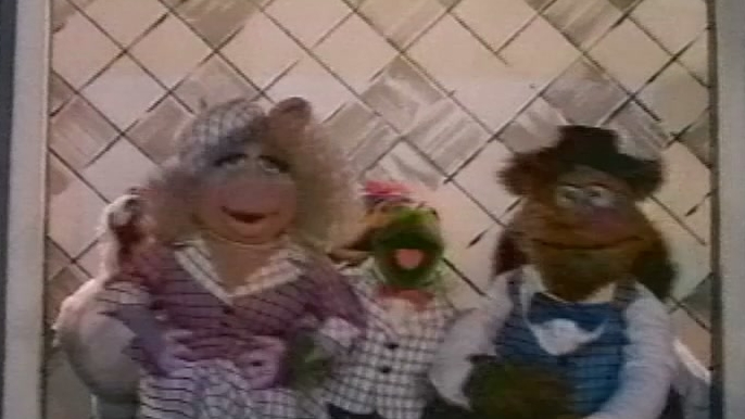 The Muppets Take Manhattan Reviews - Metacritic