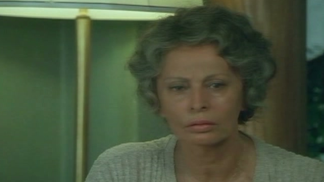 Between Strangers Reviews - Metacritic