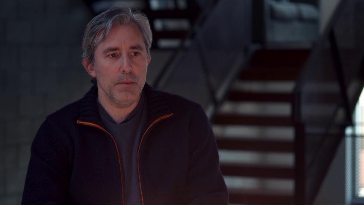 Being Flynn: Paul Weitz On The Father And Son Relationship - TV Guide