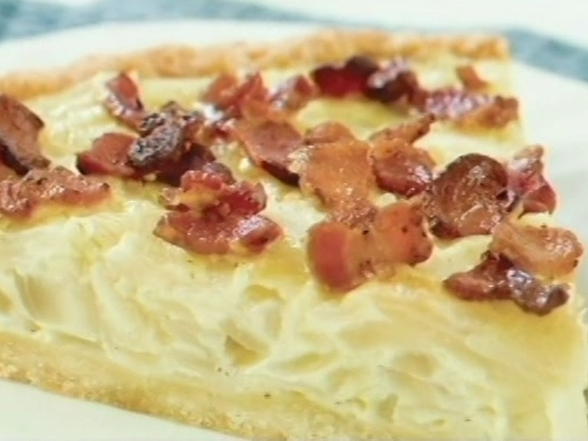 Lisa McManus - TV Guide