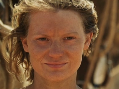 Tracks: Eddy Tells Robyn A Story And Gives Her Gpijuri - TV Guide