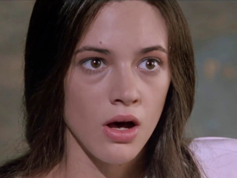 Laura Piattella - TV Guide