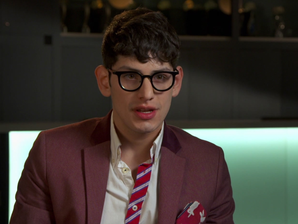 Matt Bennett Without Glasses