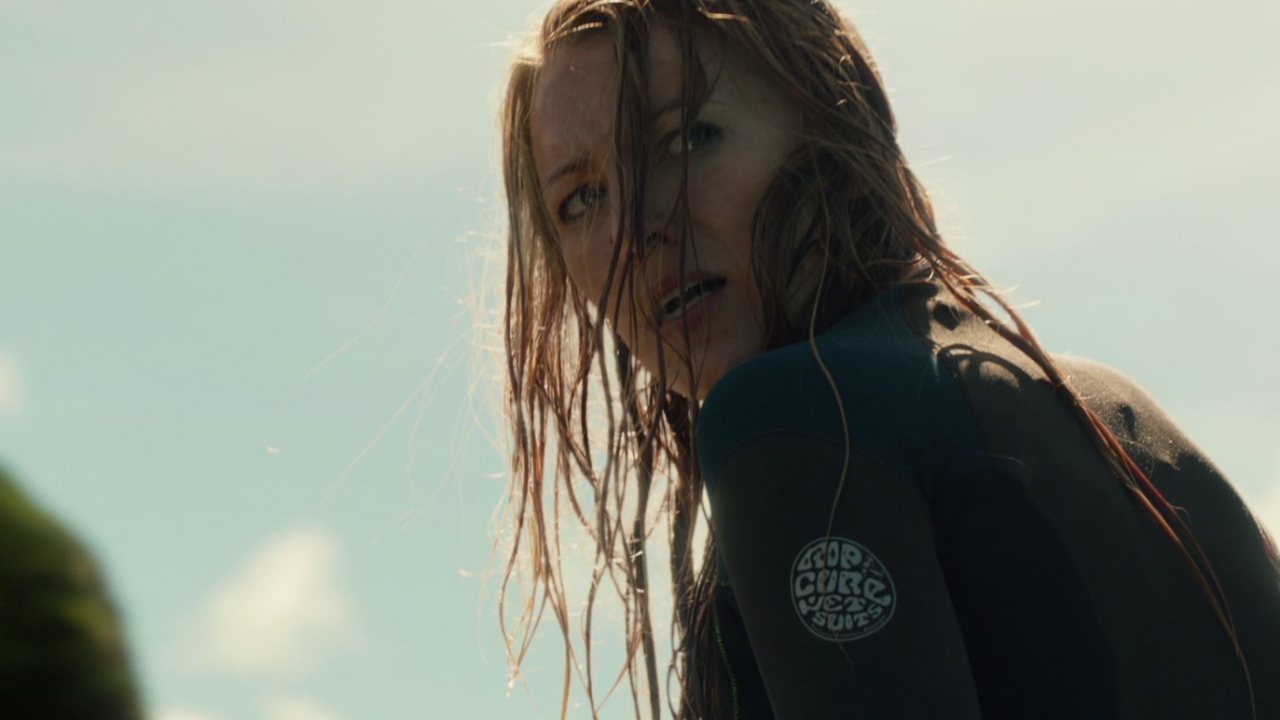 The Shallows Reviews - Metacritic