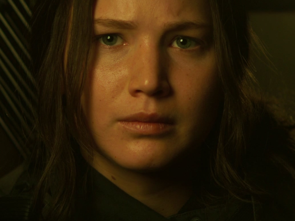 The Hunger Games: Mockingjay Part 2: Exploring Effie And Haymitch - TV ...