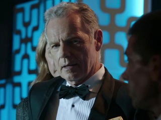 The Resident: Conrad Questions Cade's Decision - TV Guide