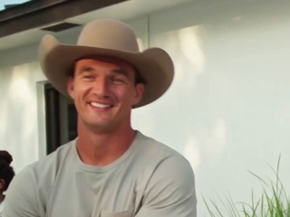 Going Home with Tyler Cameron - Where to Watch and Stream - TV Guide