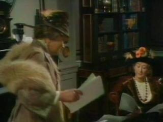 Lala Lloyd - TV Guide